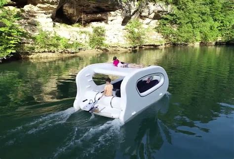 Elcat El Nuevo Catamarán Solar Eléctrico Inflable Y Portátil Uno De