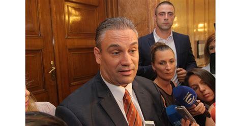 Пламен Георгиев пратен консул във Валенсия 2 дни след като го върнаха в прокуратурата Обзор