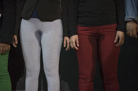 Видно через штаны 96 фото