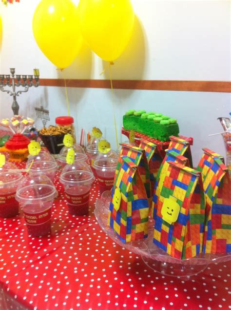 מסיבת יום הולדת 6 מסיבת לגו נעמה ואני רעיונות לעיצובים מתוקים