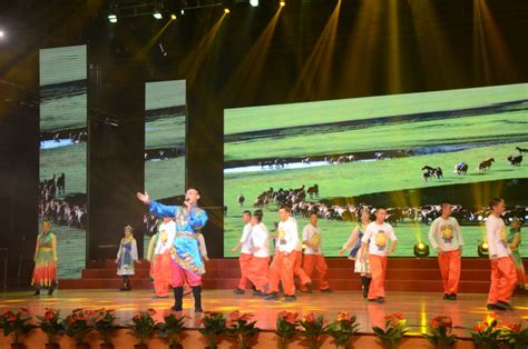 梦中的额吉原唱梦中的额吉简梦中的额吉吉他文秘苑图库