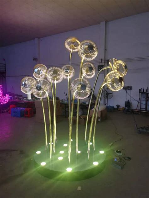 不锈钢蒲公英水母灯雕塑景观夜景灯光装置艺术工厂铭星厂家专业