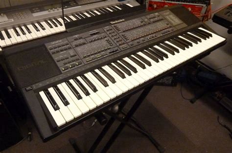 Technics K700 Keyboard Gebraucht in Wenslingen für CHF 42 mit