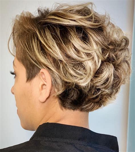 50 Trendy Short Layered Haircuts For 2025 Hair Adviser