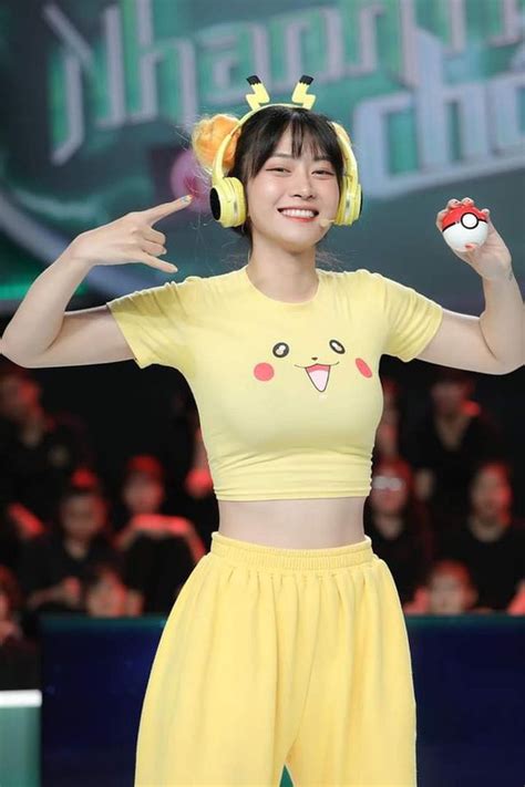 Khoe Body Căng Cực Lê Bống Pikachu Vẫn Bị Dân Tình Soi Ra Bằng Chứng