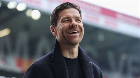 The Natural Heir Liverpool Legend Jamie Carragher Urges Club To