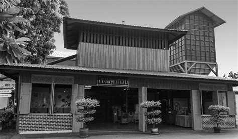 พระตำหนักจิตรลดารโหฐาน “บ้านของพ่อ” เพื่อปวงชนชาวไทย