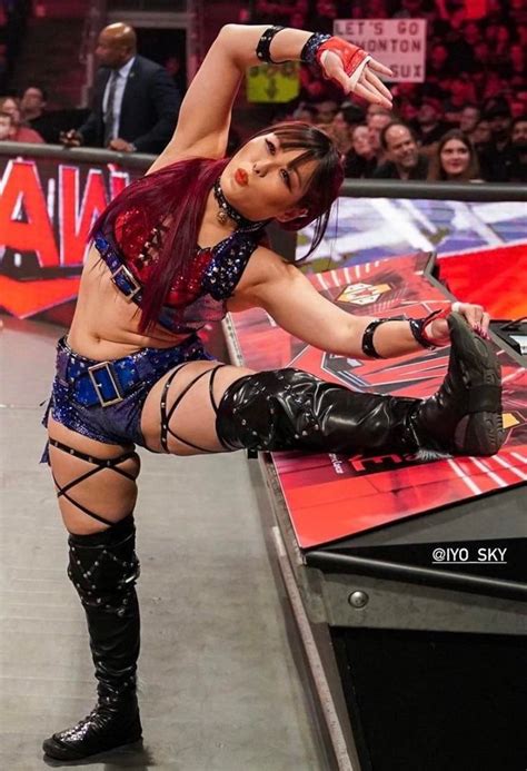 Pin By Paul Club On Iyo Sky Wwe Girls Hottest Wwe Divas Japanese Wrestling