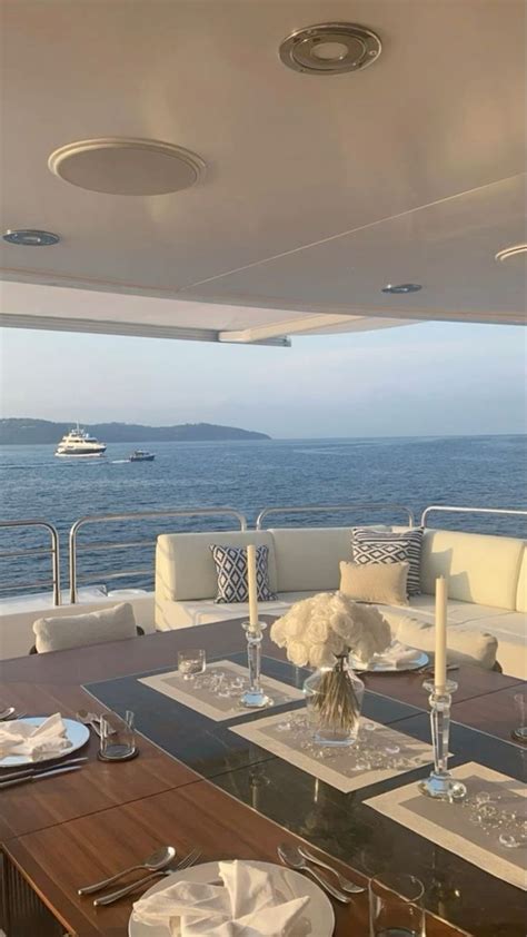 Yacht Life Monaco Greece Italy Dream Life Inspo Роскошные яхты Красивые места Элитные