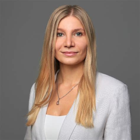 Tabea Thomas Product Manager Oncology Targeted Therapies Servier Linkedin