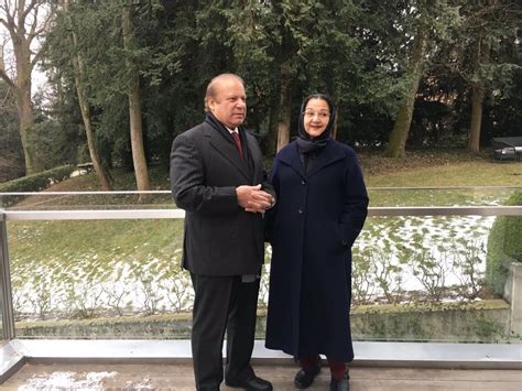 Throwback When Nawaz And Kulsoom Celebrated 46 Years Of Marriage
