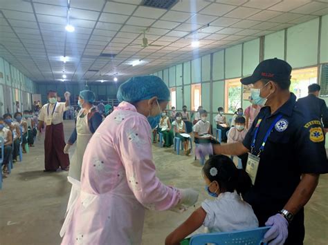 ထန်းတပင်မြို့နယ်၌ အသက်၁၂နှစ်အထက် ကျောင်းသား၊ ကျောင်းသူများအား ပထမအက