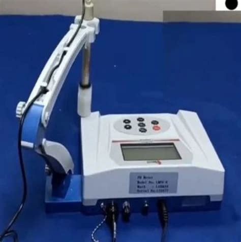 Labman Basic Ph Meter Lmph9 At ₹ 13900 Vasai Id 2854947085162