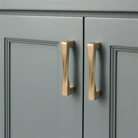 Cabinet Door Pulls And Handles Classic Polished Brass Cupboard Handles