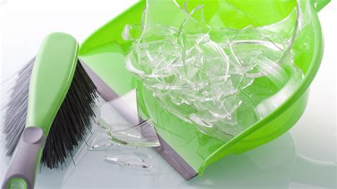 Life Hack Remove Glass From Your Hand Or Foot Easily Starts At