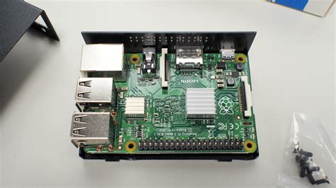 開箱 樹莓派 Raspberry Pi Model B 與 eleduino 金屬外殼 G T Wang