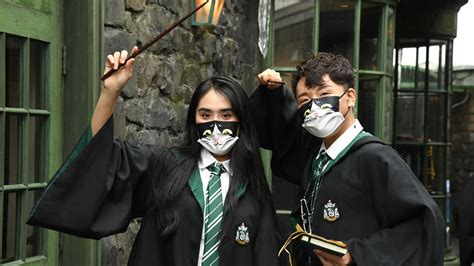 十一国庆｜环球影城带挈租借生意大增 出租魔法袍7天收益近两万 博讯新闻网