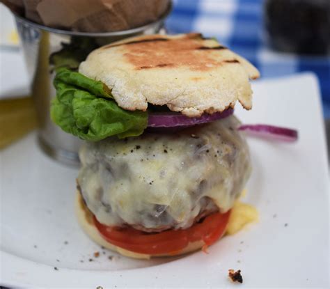 Assembled Burger Food Science Institute