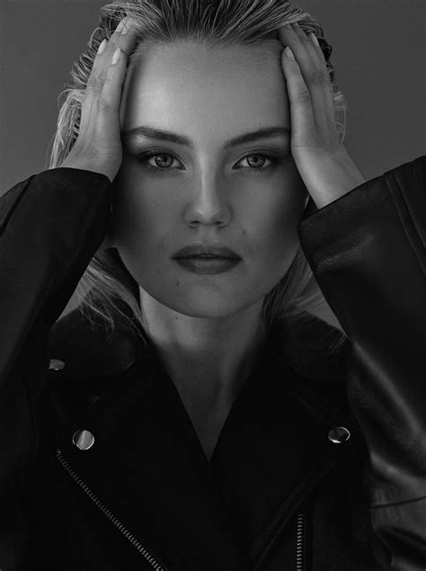 Meia Linde Model Management