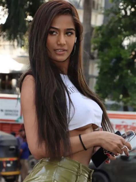 Pics 6 Times Poonam Pandey Revealed Her Love For Food Times Of India