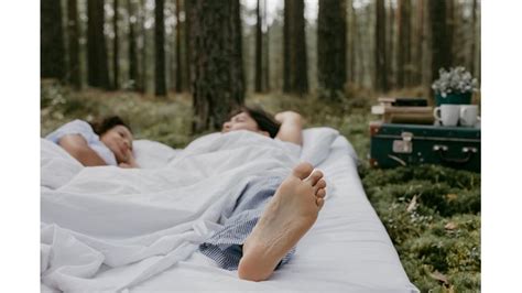 По добре ли е да спим заедно или поотделно Всичко за жената