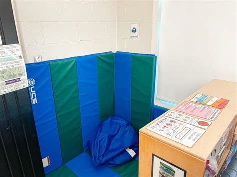 How To Setup A Self Contained Classroom Artofit