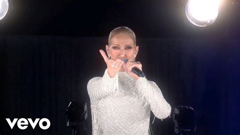 Видео „Сѐ било лага“ Светот плачеше на настапот на Селин Дион во Париз а тој бил лажен