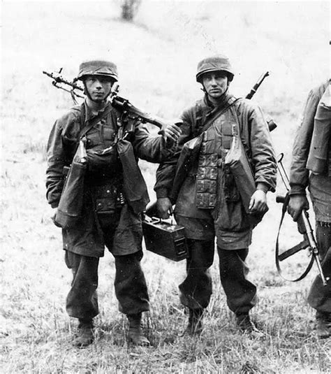 二战德军伞兵老照片合集（3） 哔哩哔哩