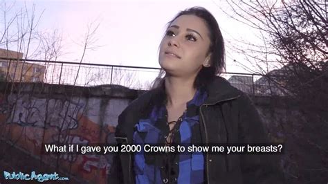 Stranded Superslut Klaudia Diamond Screwed Stiff For Cash