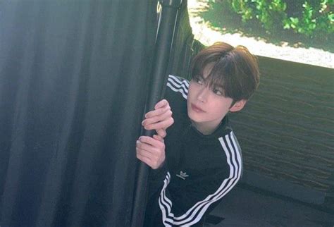 오빠친구 사랑하는데