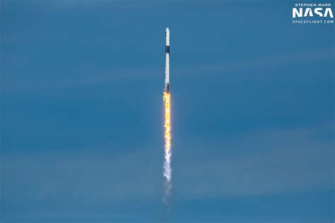 Nasa Spacex Launch And Dock Crs 26 Mission To Iss