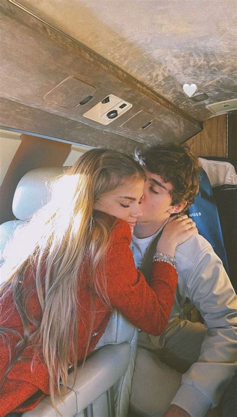 Pin By Laura On Couple Cute Couples Hugging Cute Couples Goals