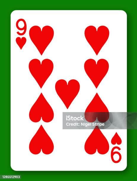 9 배경과 그림자를 제거하는 클리핑 경로와 카드를 재생 하트의 아홉 카지노에 대한 스톡 벡터 아트 및 기타 이미지 카지노