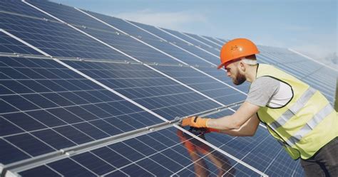 How To Become A Solar Panel Installer Spheral Solar