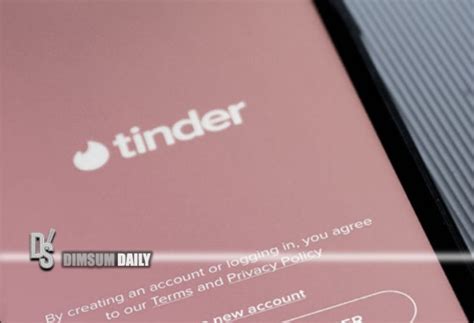 Man Extorted For HK In Naked Chat With Woman On Tinder App Dimsum Daily