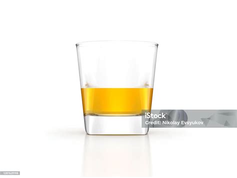 흰색 배경 고해상도 3d 일러스트레이션에 고립된 위스키 유리 스카치 버번 크리에이티브 0명에 대한 스톡 사진 및 기타 이미지 0명 각얼음 갈색 Istock