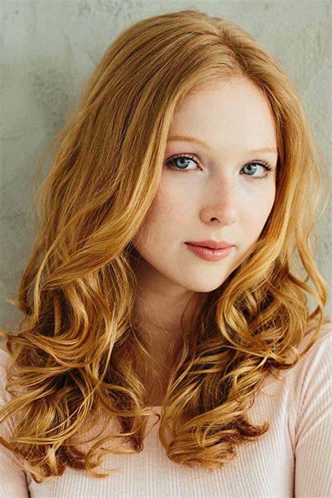 Molly Quinn Pictures Hotness Rating 96010