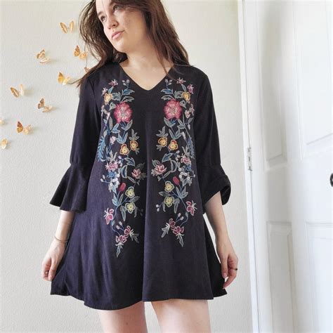 Beautiful Embroidered Mini Tunic Dress Has V Neck Depop