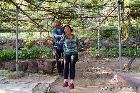 山西72岁农民大爷19年建成花圃奇石庄园，如今成了聚宝盆财源滚滚 搜狐大视野 搜狐新闻