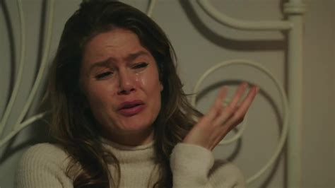 Смотреть Девушка за стеклом 225 серия онлайн Сериал Etvnet