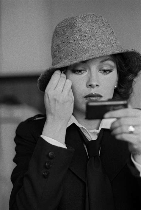 Life Story And Gorgeous Photos Of Lesley Anne Down From Her Life And Career