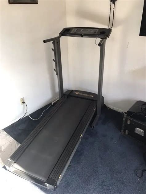 Proform Crosstrainer Treadmill With Weight Bench Reviews Grooming Wise