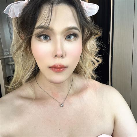 甜姐兒活動主持 紫紫 梧棲朝元宮繞境大典 今天是不同於以往的廟會主持 主辦單位精心策劃好滿滿的流程 以及各種不同多元化的表演節目