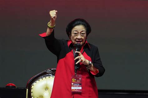 Jokowi The Kingmaker Indonesias Ruling Party Gripped By Search For A