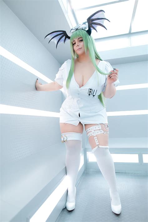 Cosplayer Of The Week Momokun Cosplay The Geek Lyfe