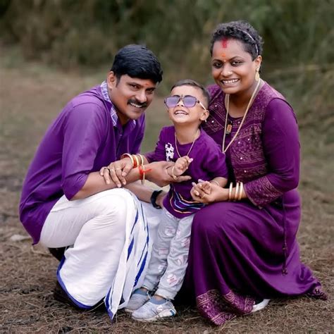 Sivakumar G Kurup Sivasreedev • Threads Say More