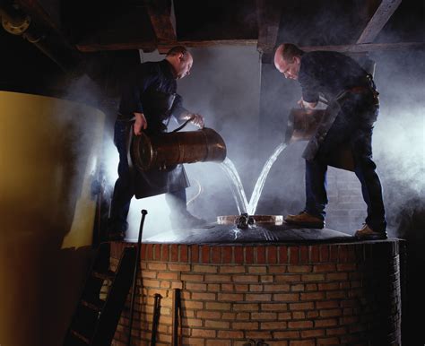 Why The Absolute Best Martinis Are Made With Vodka Maxim