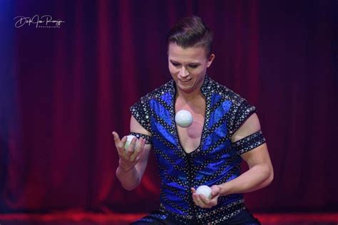 Jongleur Boeken Lees Hier Voor Welk Evenement Dit Geschikt Is