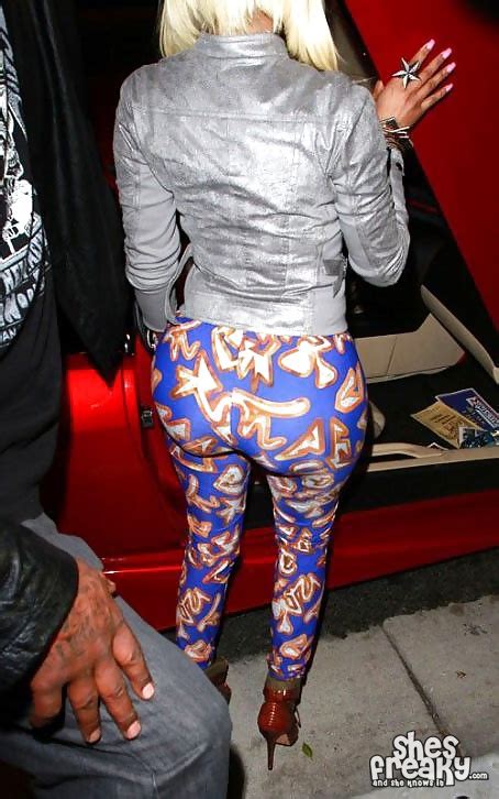 Candid Asses Pt1 Shesfreaky