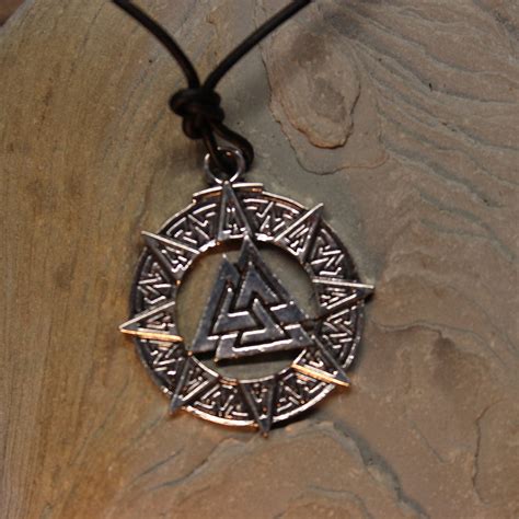 Large Mens Silver Valknut Viking Pendant Necklace Oden Valknut Viking